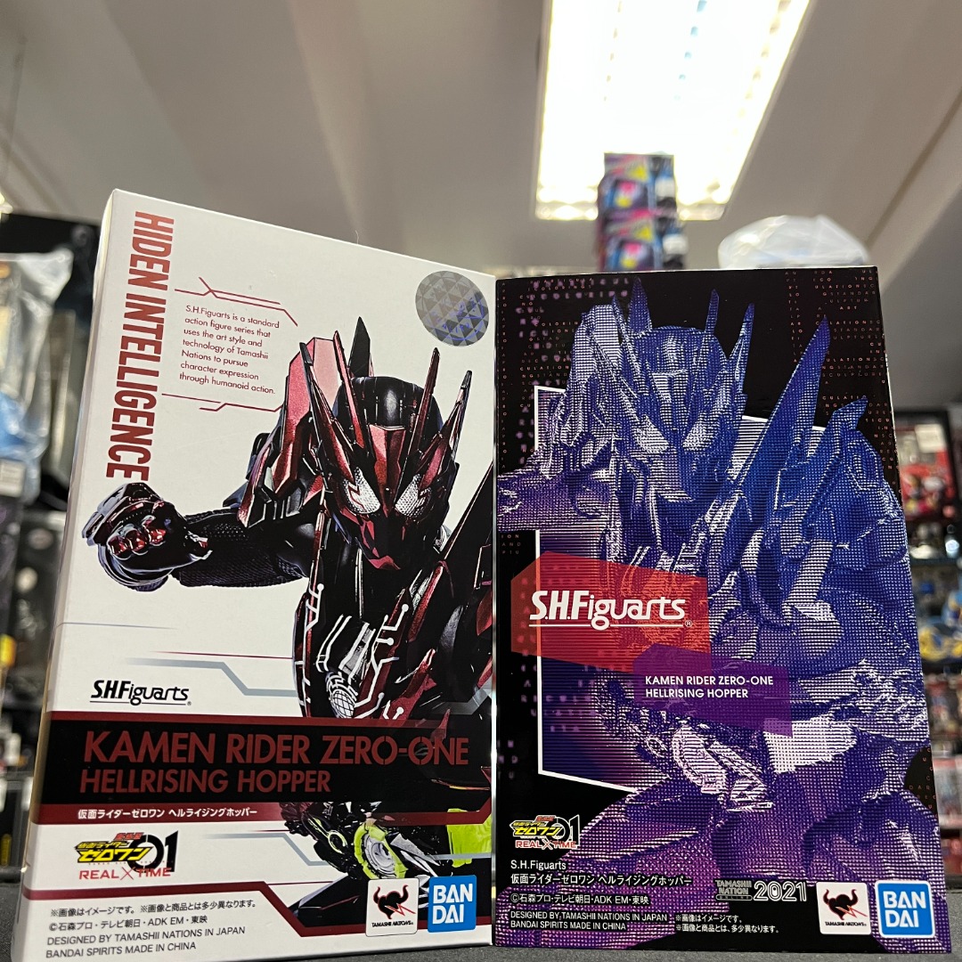 幪面超人-SHF Zero One Hellrising Hopper, 興趣及遊戲, 玩具 & 遊戲類 - Carousell