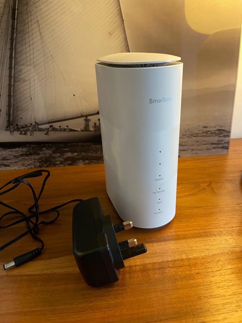 Smartone 5G router, 電腦＆科技, 電腦周邊及配件, Wifi及上網相關產品 - Carousell