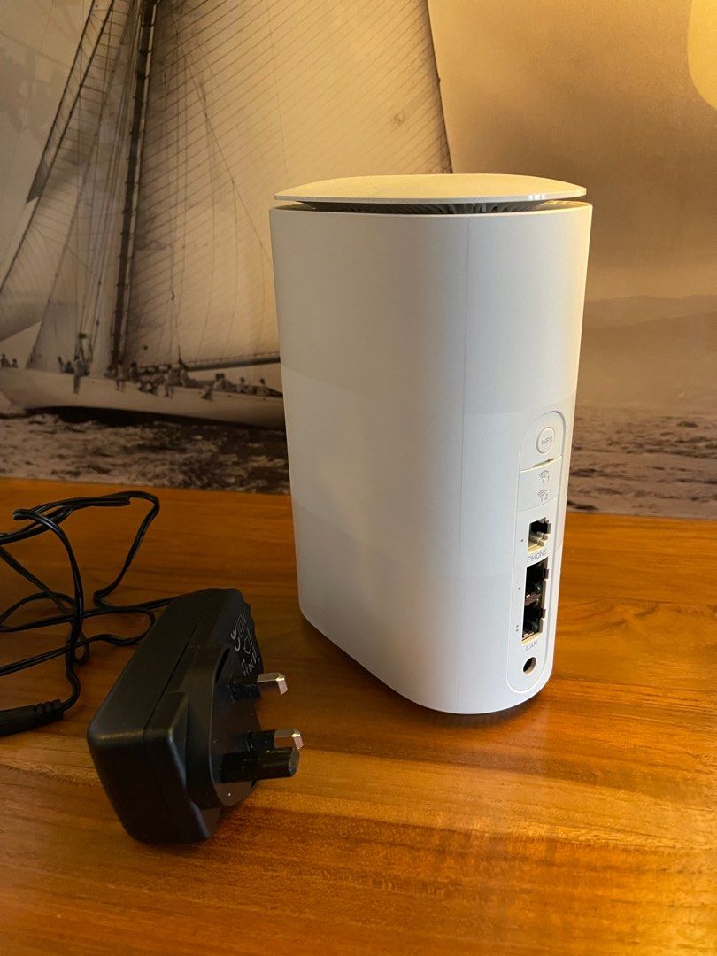 Smartone 5G router, 電腦＆科技, 電腦周邊及配件, Wifi及上網相關產品 - Carousell