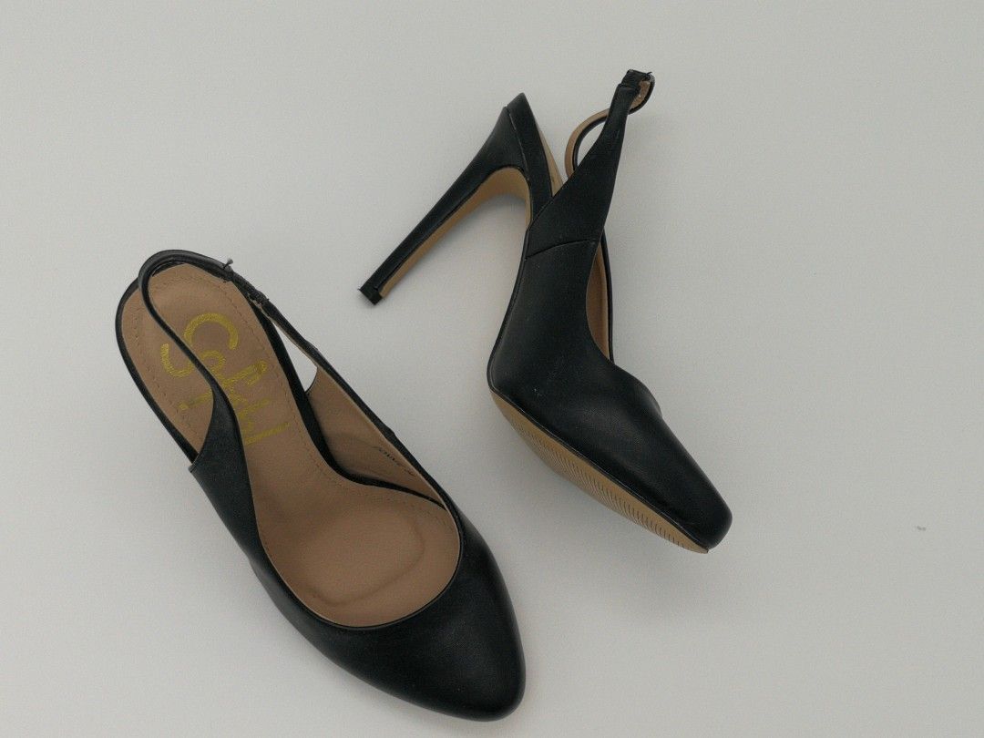 SoFab! Black Stiletto, Women's Fashion, Footwear, Heels on Carousell