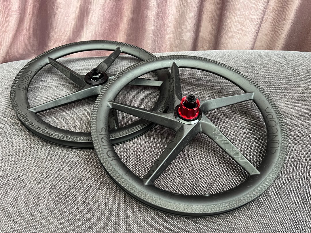 Suncord 7 speed carbon wheelset 349 16 inch aceoffix Brompton, Sports ...