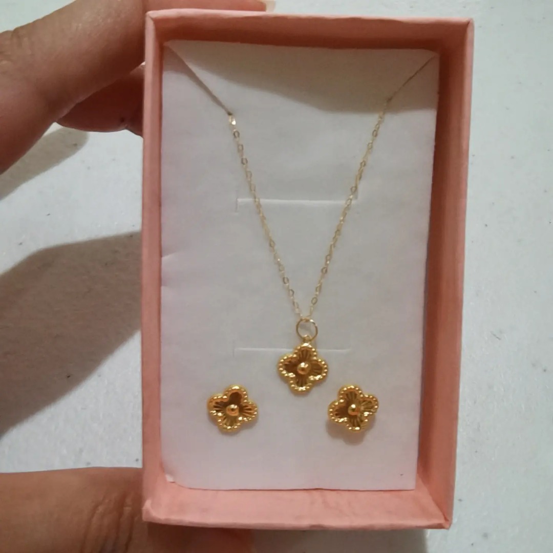 Tauco VCA set 18k saudi gold, Men's Fashion, Watches & Accessories ...