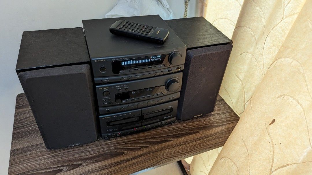 Technics Hifi Stereo, Audio, Portable Music Players on Carousell