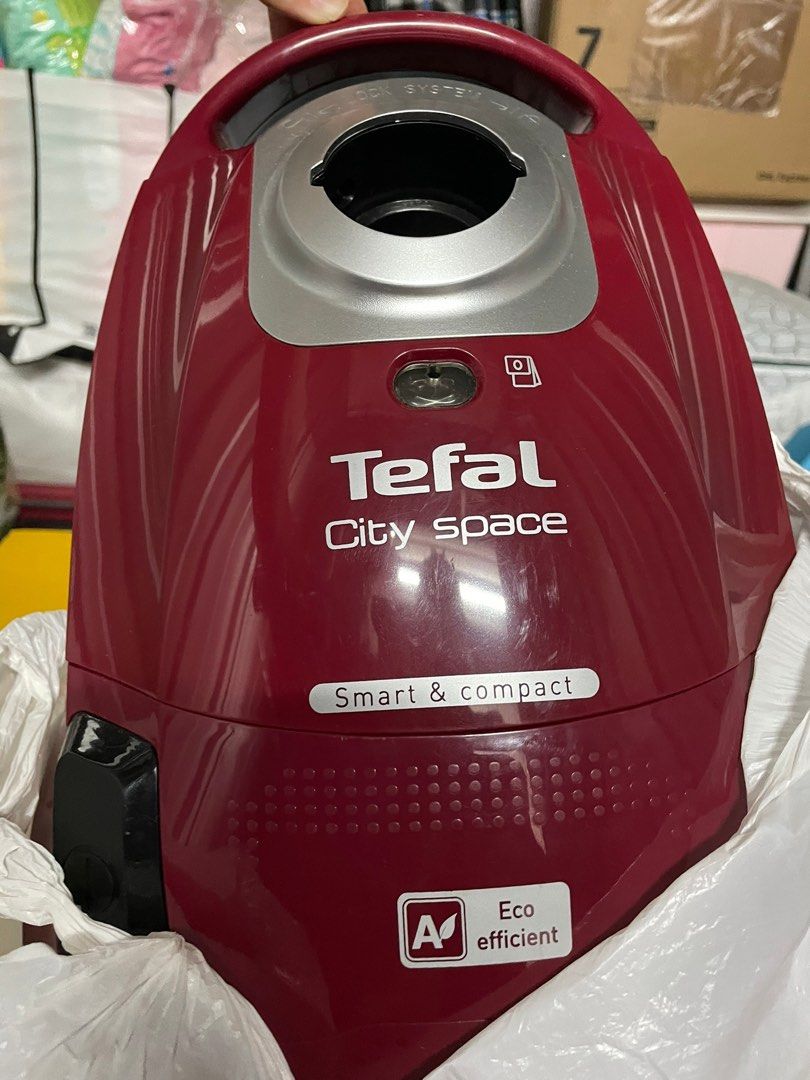 Tefal city space vacuum cleaner, TV & Home Appliances, Vacuum Cleaner ...