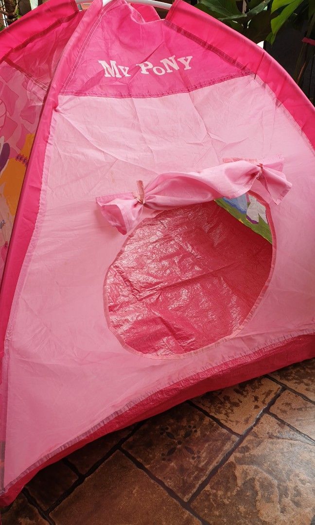 TENT Little pony outdoor/indoor, Hobbies & Toys, Toys & Games on Carousell