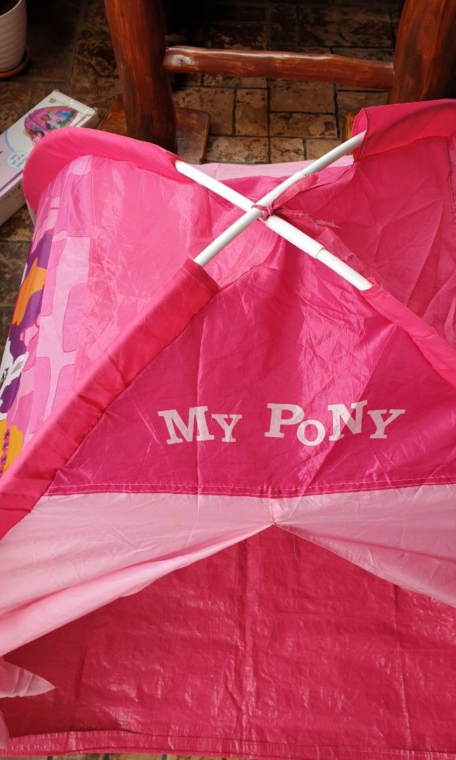 TENT Little pony outdoor/indoor, Hobbies & Toys, Toys & Games on Carousell
