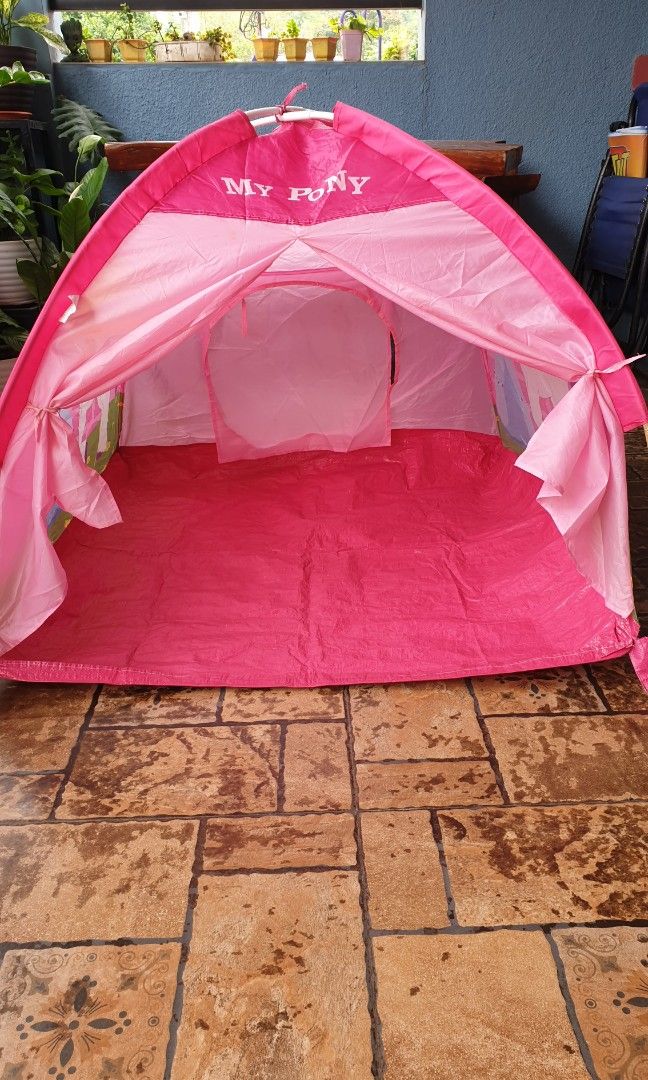 TENT Little pony outdoor/indoor, Hobbies & Toys, Toys & Games on Carousell