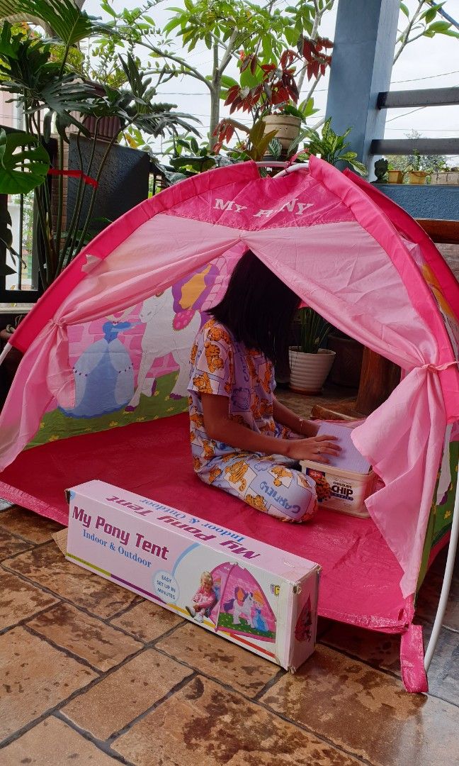 TENT Little pony outdoor/indoor, Hobbies & Toys, Toys & Games on Carousell