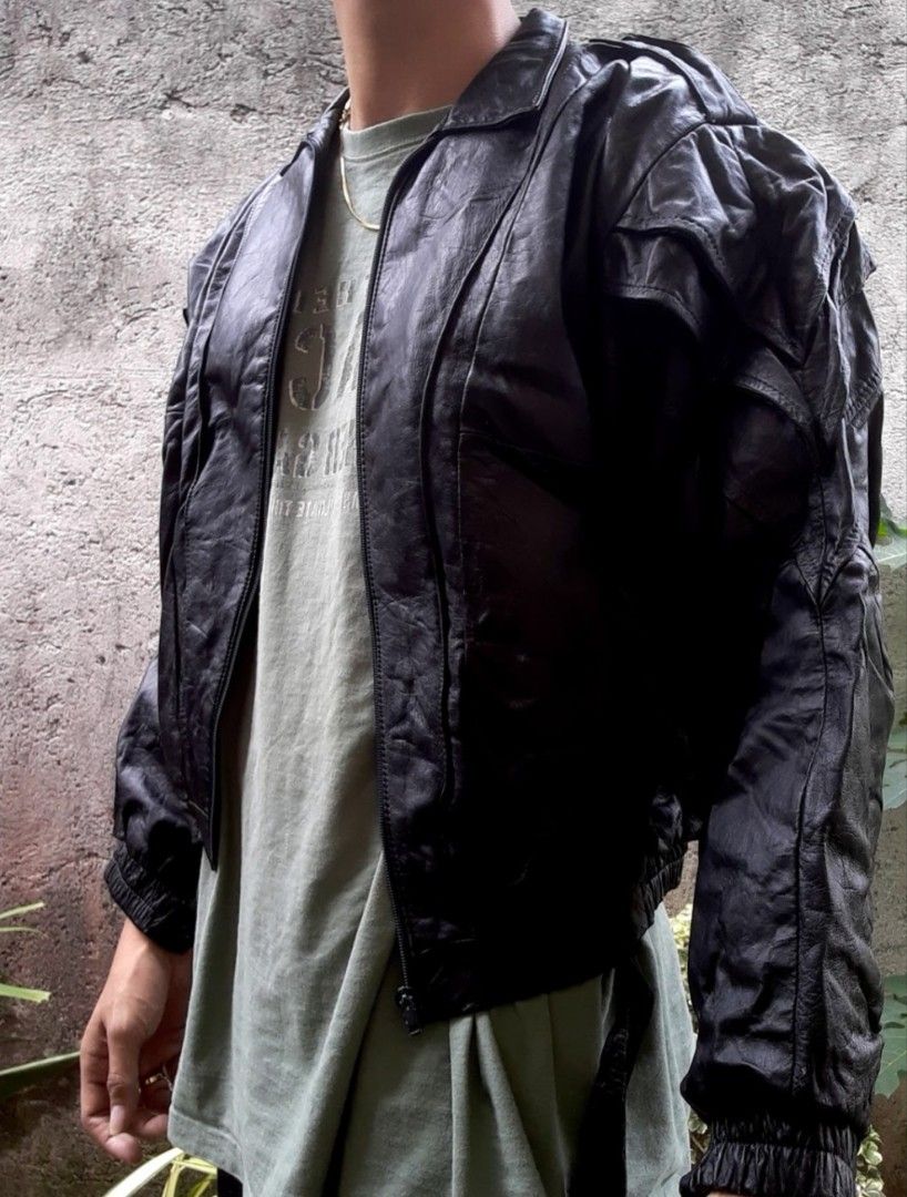 Thrifted 70s Jayco cropped biker leather jacket, Men's Fashion, Coats ...