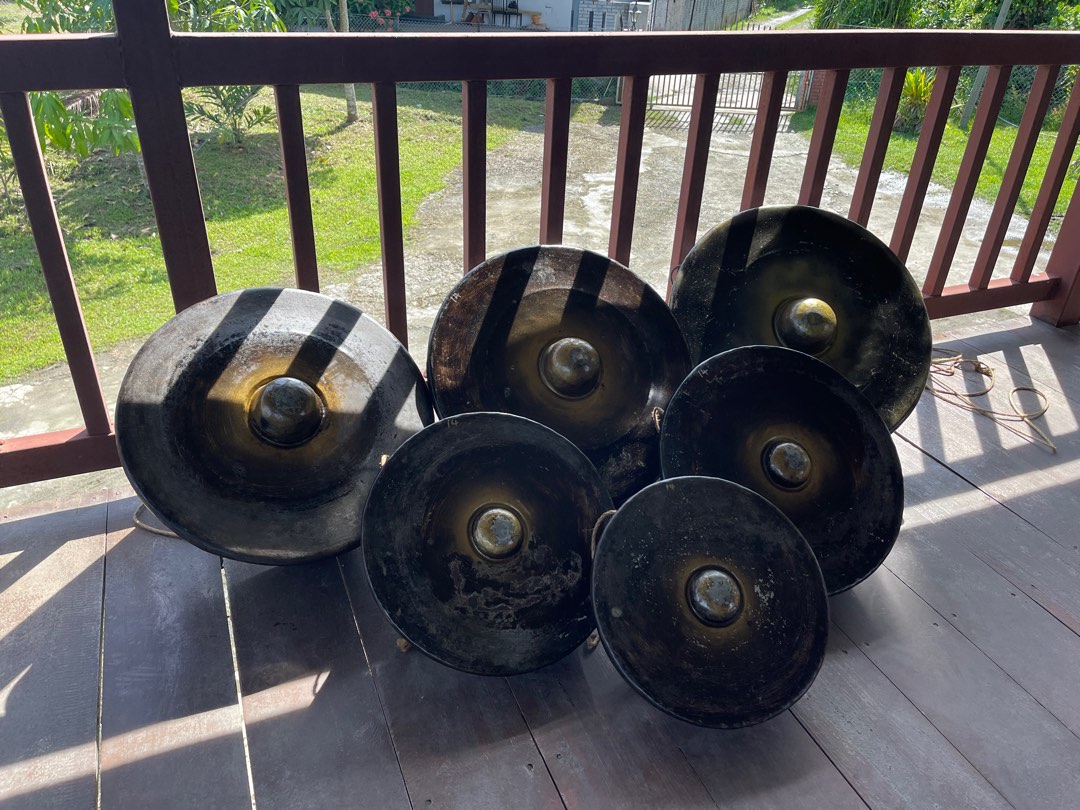 Traditional Gong of KadazanDusun, Hobbies & Toys, Music & Media ...