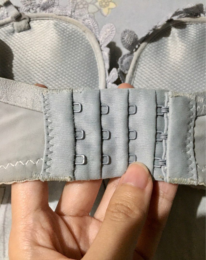 Tutu Anna Lingerie cute bow push up bra, Women's Fashion, Undergarments & Loungewear on Carousell