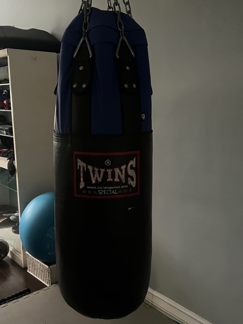 Twins heavy duty punching bag, Sports Equipment, Other Sports Equipment ...