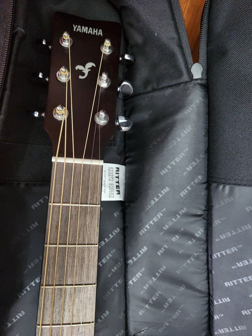 Yamaha FS800 guitar, Hobbies & Toys, Music & Media, Musical Instruments ...