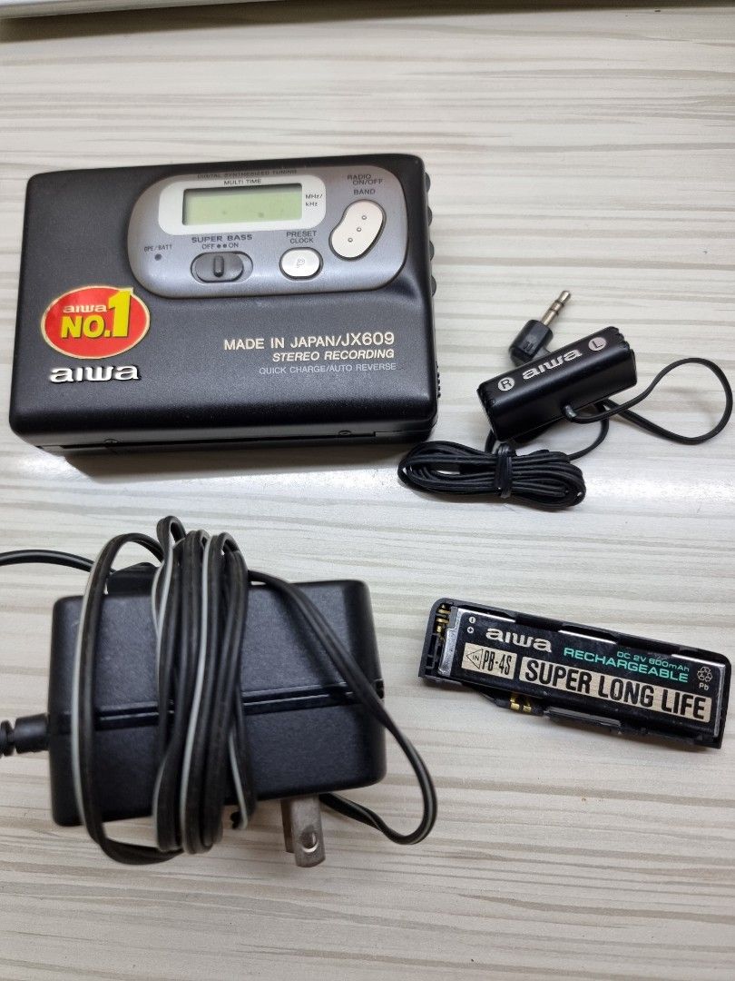 Aiwa Stereo Radio Cassette Recorder Model HS-JX609, Audio, Portable Music Players on Carousell