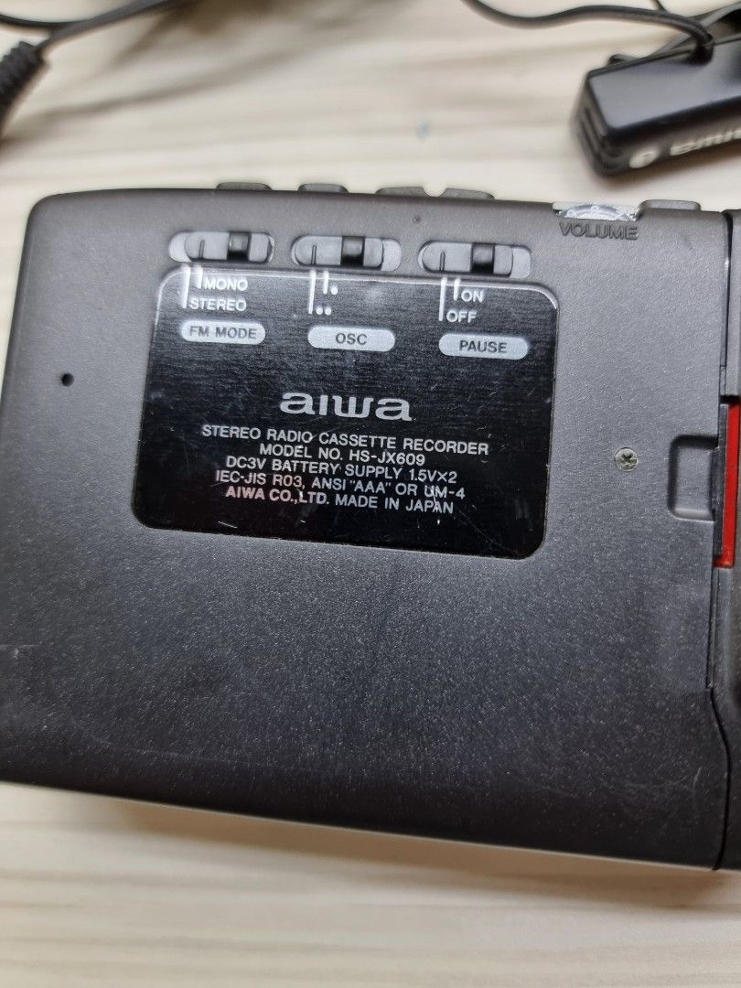 Aiwa Stereo Radio Cassette Recorder Model HS-JX609, Audio, Portable Music Players on Carousell
