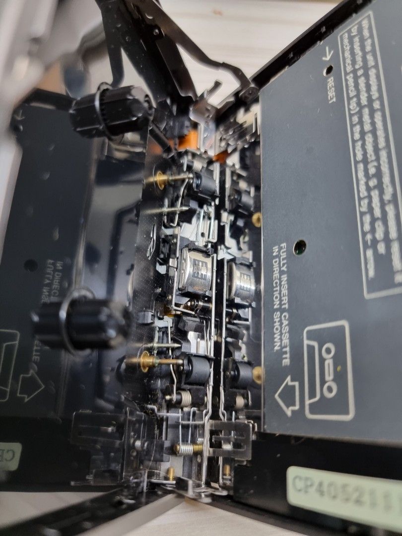 Aiwa Stereo Radio Cassette Recorder Model HS-JX609, Audio, Portable Music Players on Carousell