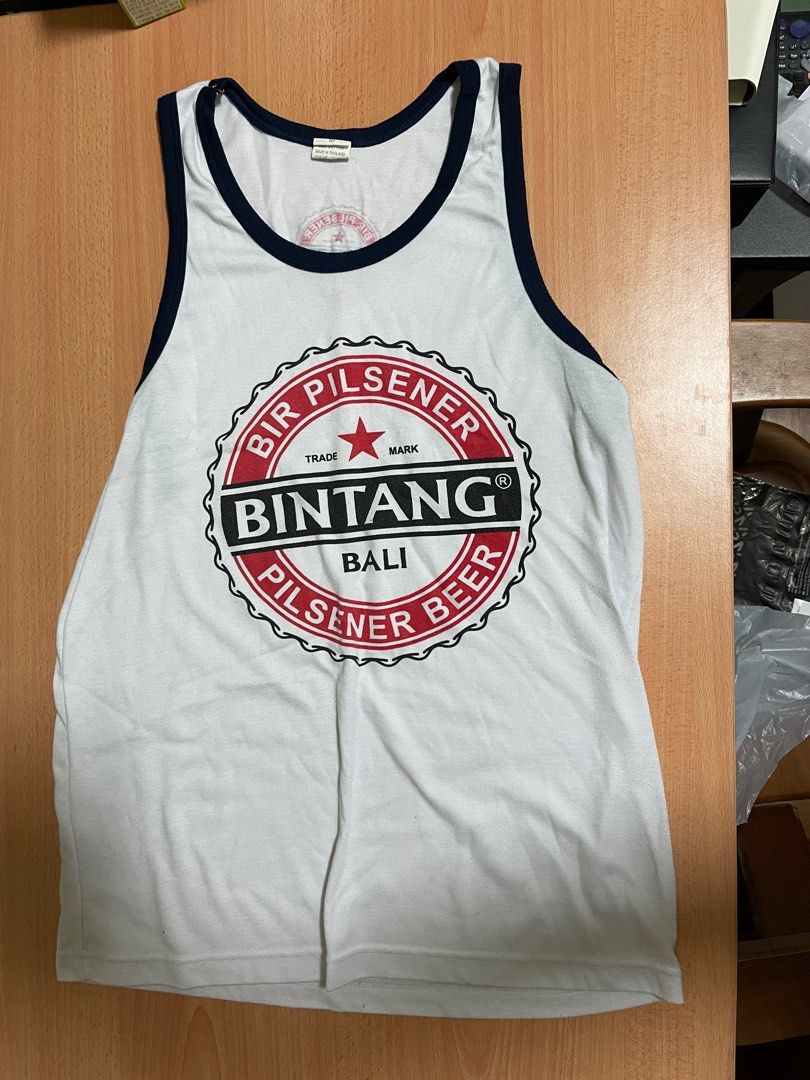 Bintang singlet, Men's Fashion, Activewear on Carousell
