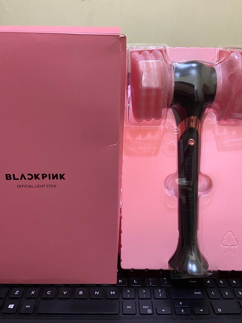 Blackpink Lightstick version 1, Hobbies & Toys, Memorabilia ...