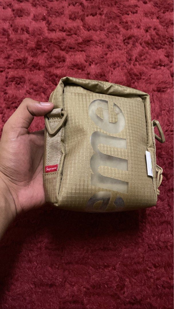 (BRAND NEW) Supreme Neck Pouch SS21, Men's Fashion, Bags, Sling Bags on ...