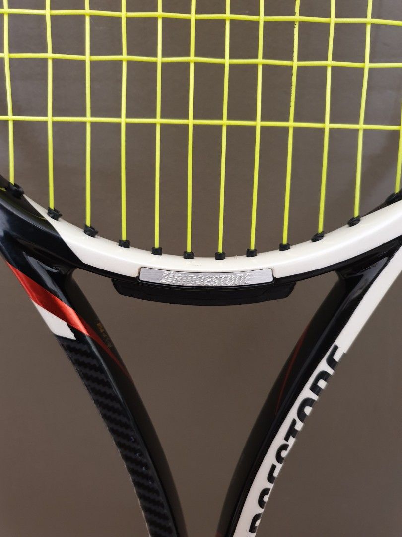 Bridgestone Naslon Blade tennis racket, Sports Equipment, Sports ...