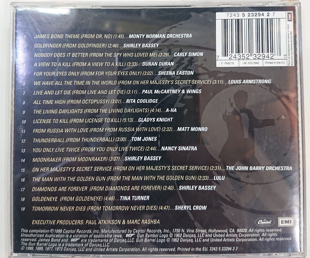 Cd the best of bond.. james bond 007 表面有少花.絕對可播放, 興趣及遊戲, 音樂、樂器 & 配件, 音樂 ...