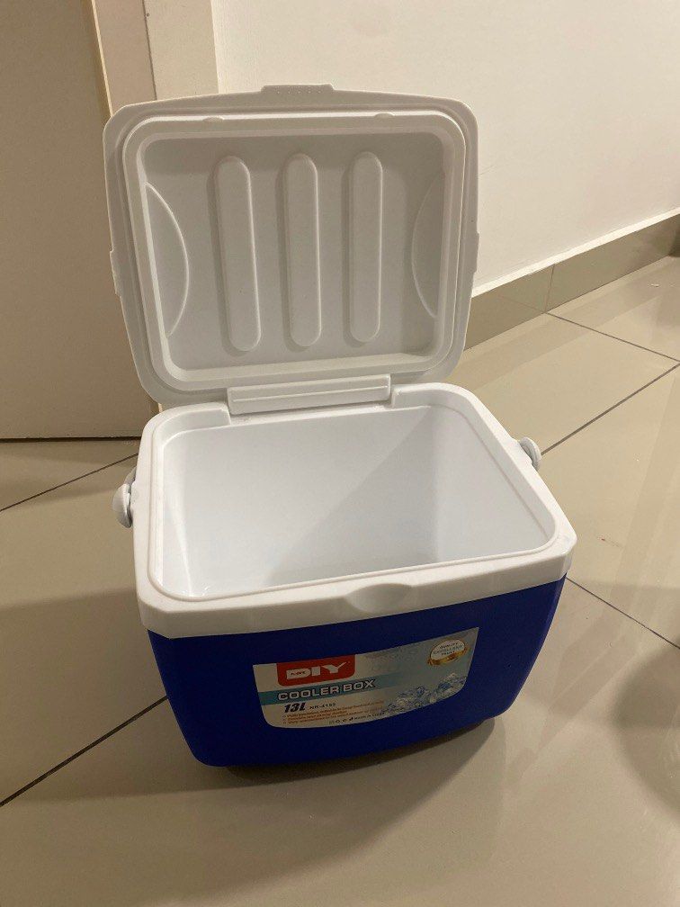 Cooler Box 13 liter (Free Reusable Ice Packs included), Furniture ...