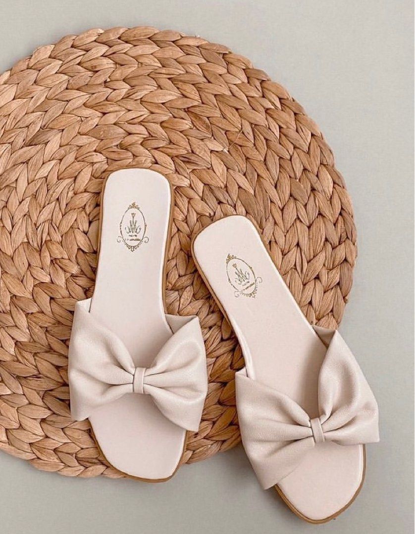 Cream Slides, Women's Fashion, Footwear, Flipflops and Slides on Carousell