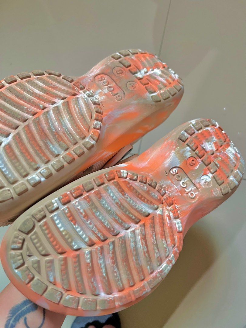 Crocs Classic Platform Marbled Clog in Chai Multi, Women's Fashion ...