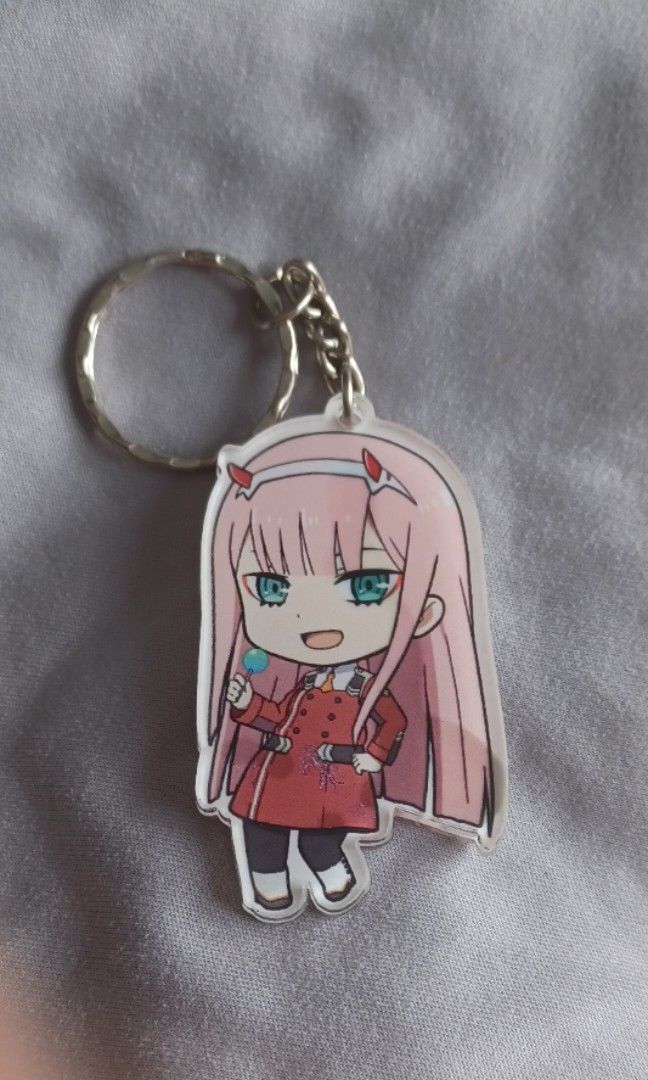 DARLING in the FRANXX Zero Two keychain, Hobbies & Toys, Memorabilia ...