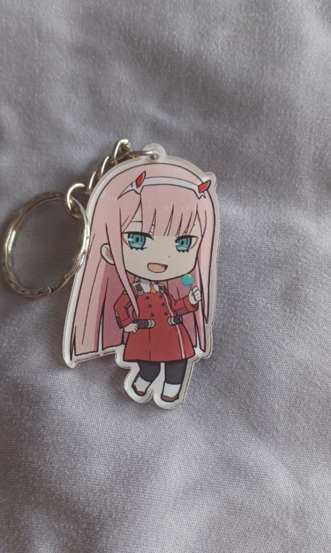 DARLING in the FRANXX Zero Two keychain, Hobbies & Toys, Memorabilia ...