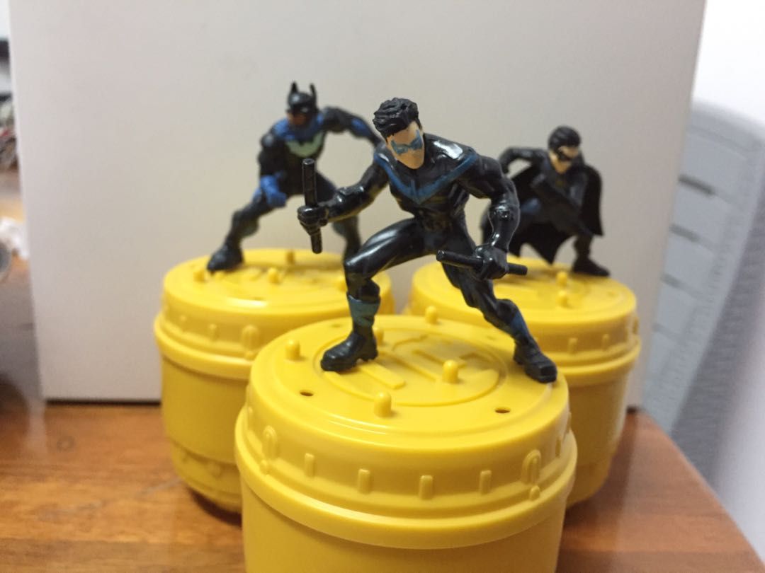 DC Universe Spinmaster Batman Minifigure Series 1 Nightwing Robin ...