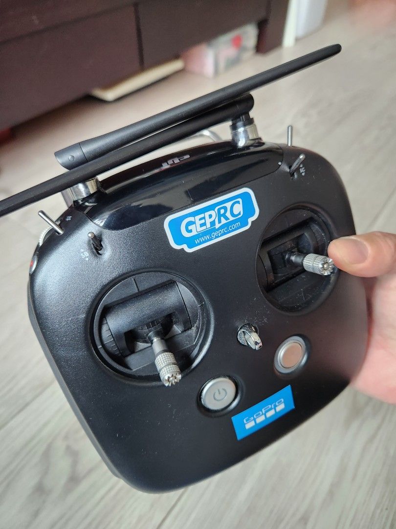 DJI FPV remote control, 興趣及遊戲, 玩具 & 遊戲類 - Carousell