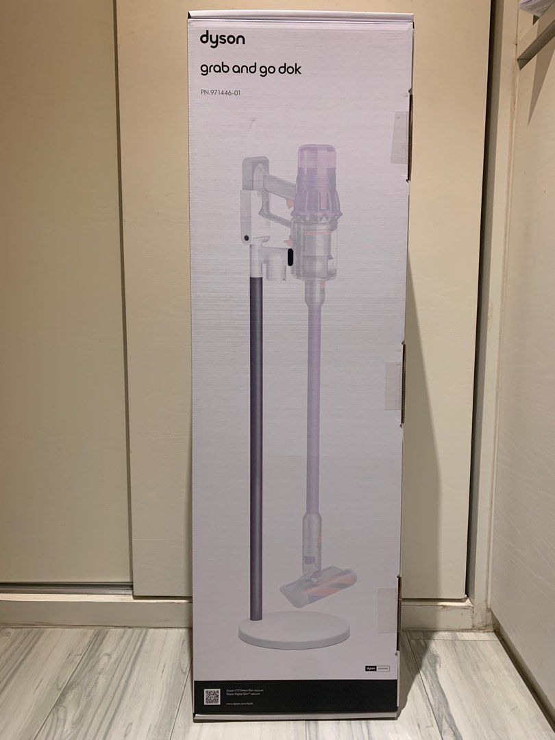 Dyson V12 吸塵機 原裝座地式收納架 grab & go dok, 家庭電器, 吸塵機 ＆ 家居清潔電器 - Carousell