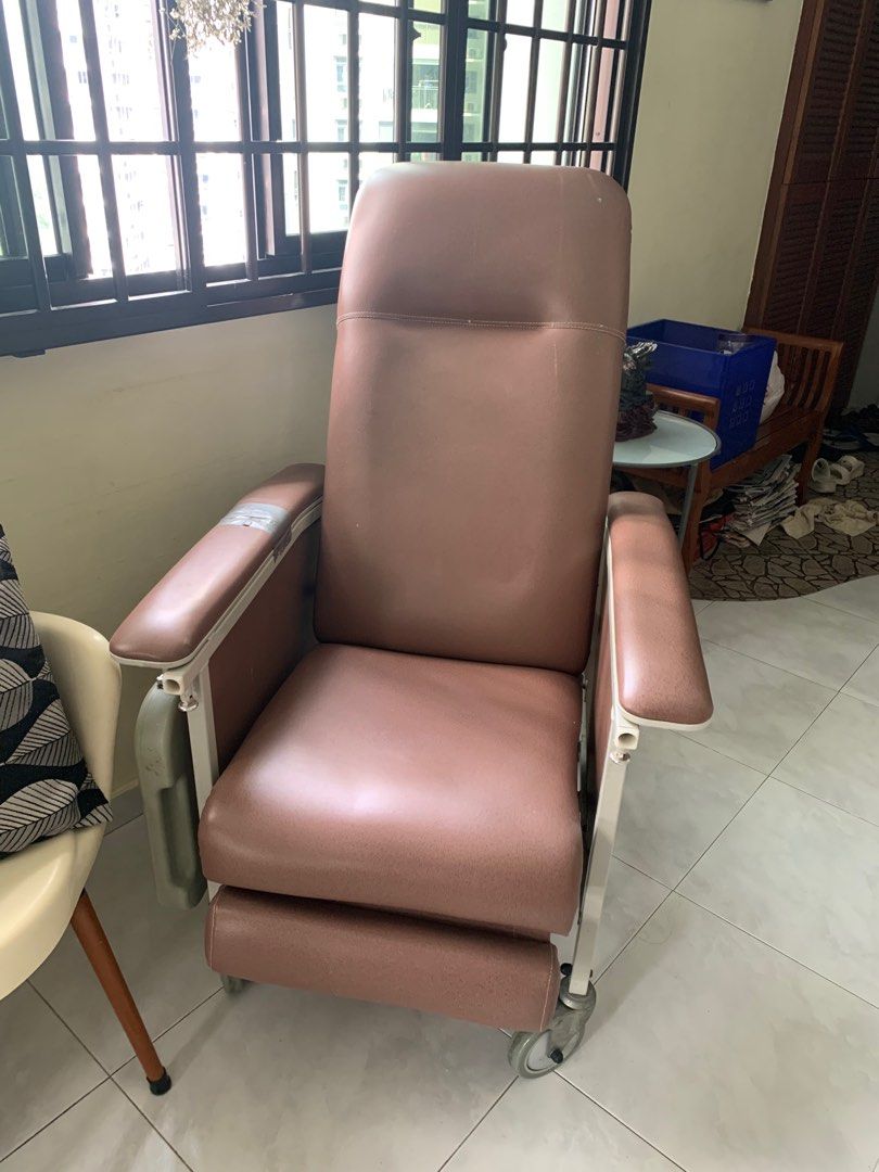 Geriatric Chair recliner with wheels, Furniture & Home Living ...