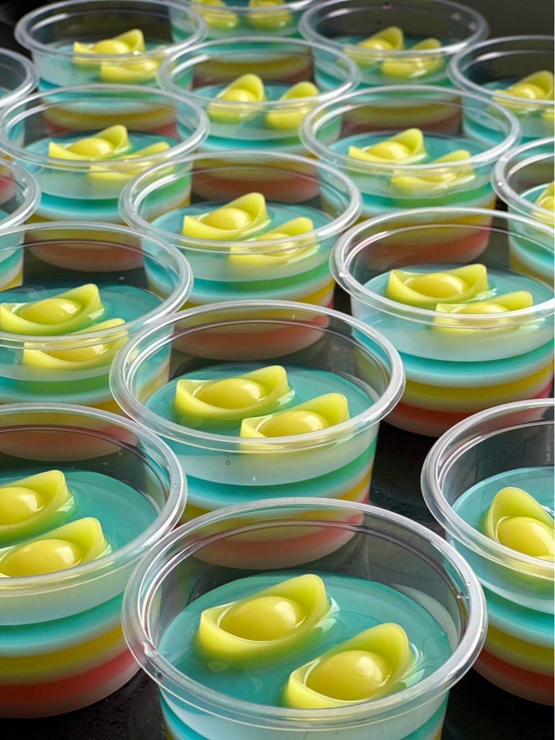 Golden Ingot on Water, Food & Drinks, Homemade Bakes on Carousell