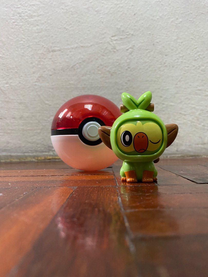Grookey- Pokemon Face Off Figures Collectibles Version 1, Hobbies ...