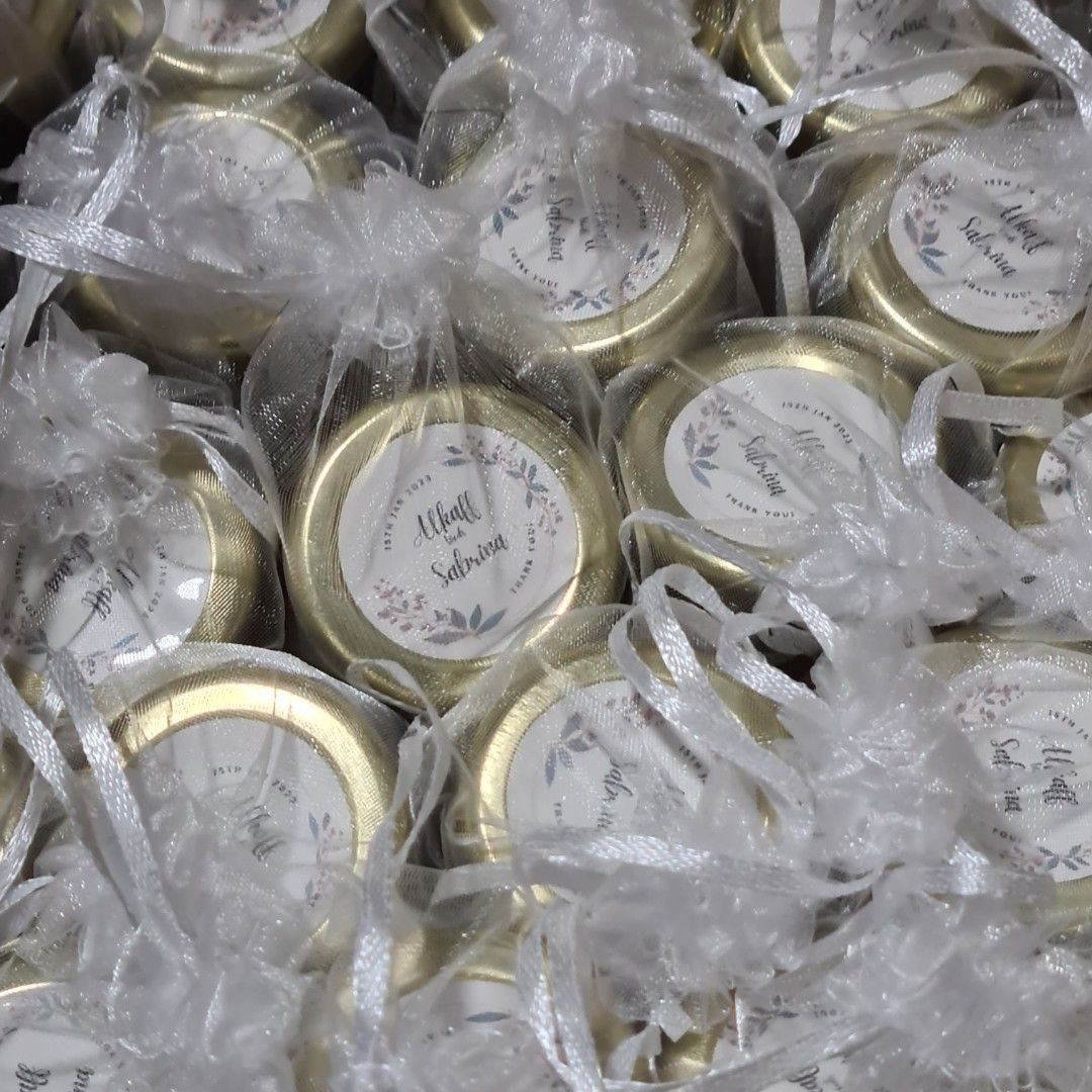 Halal honey jar with customise sticker and organza bag, Food & Drinks ...