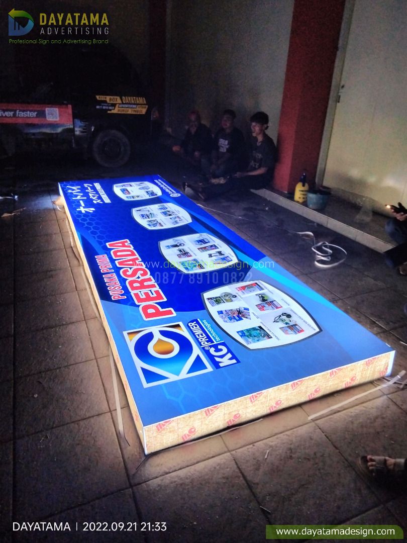 Jasa Signage Neon Box Bandung, Desain & Kerajinan Tangan, Karya Seni di ...