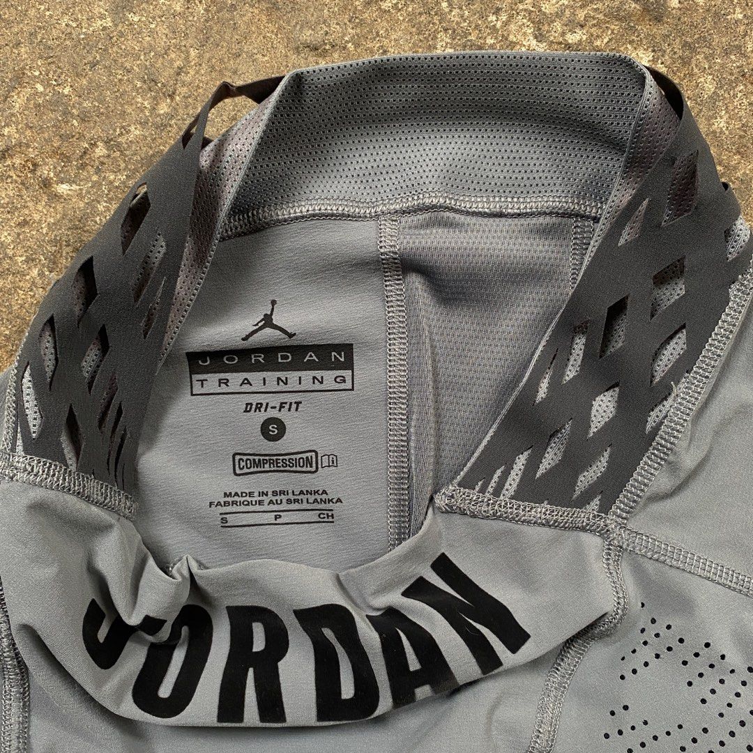 Jordan compression, Women's Fashion, Activewear on Carousell