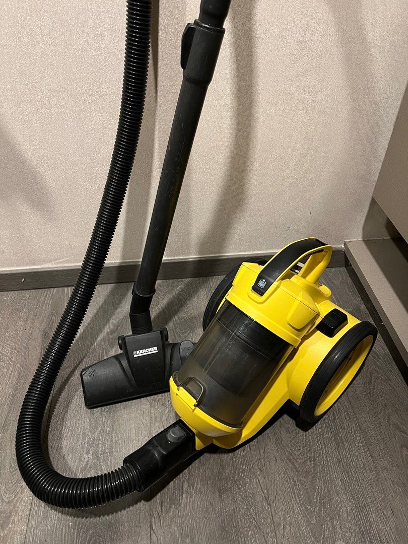 Karcher VC3 Multi-Cyclone vacuum cleaner, TV & Home Appliances, Vacuum ...