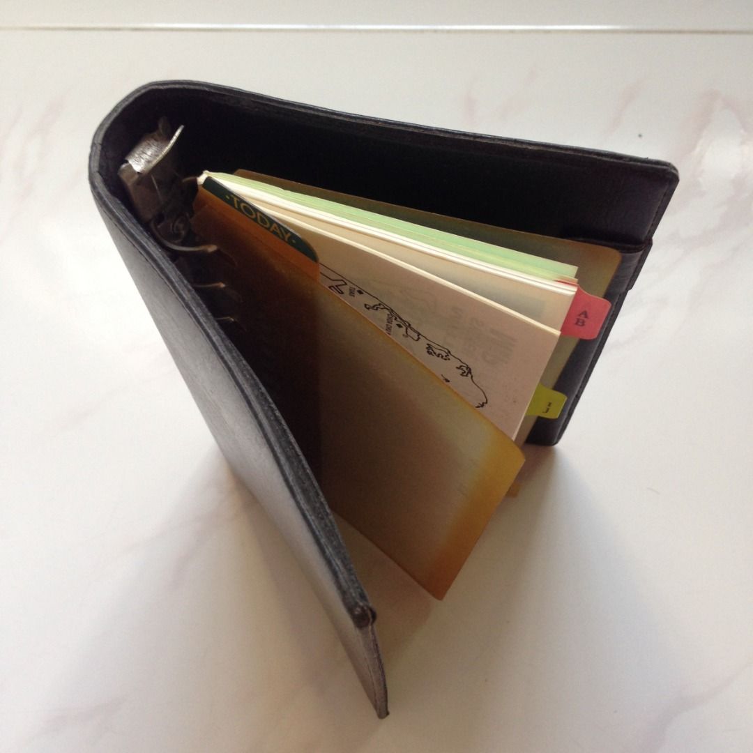 Keny Black Leather 6-Ring Organizer Binder, Hobbies & Toys, Stationery ...