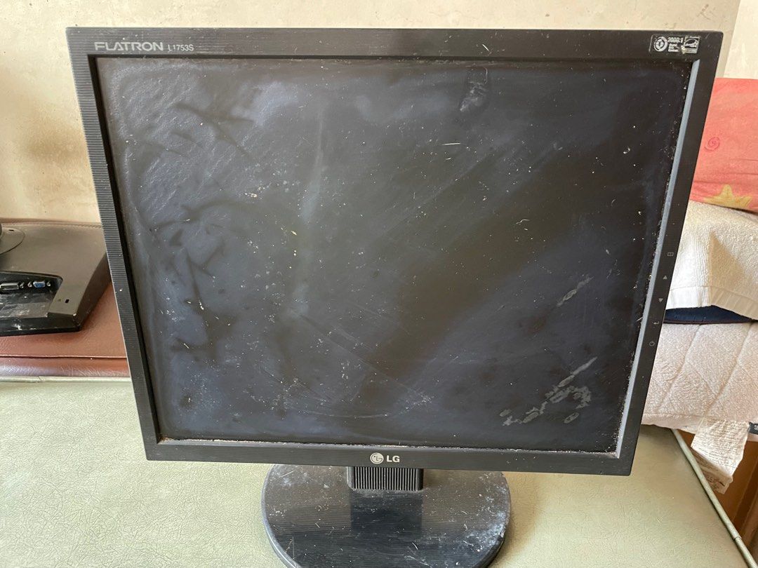 LG Flatron L1753S-BF 17-inch LCD monitor, Computers & Tech, Parts ...