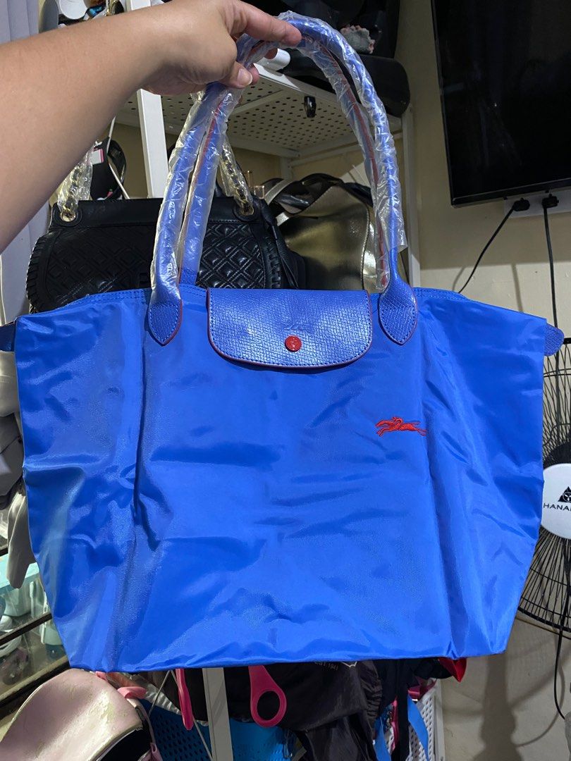 Longchamp le pliage club large long handle, Women's Fashion, Bags ...