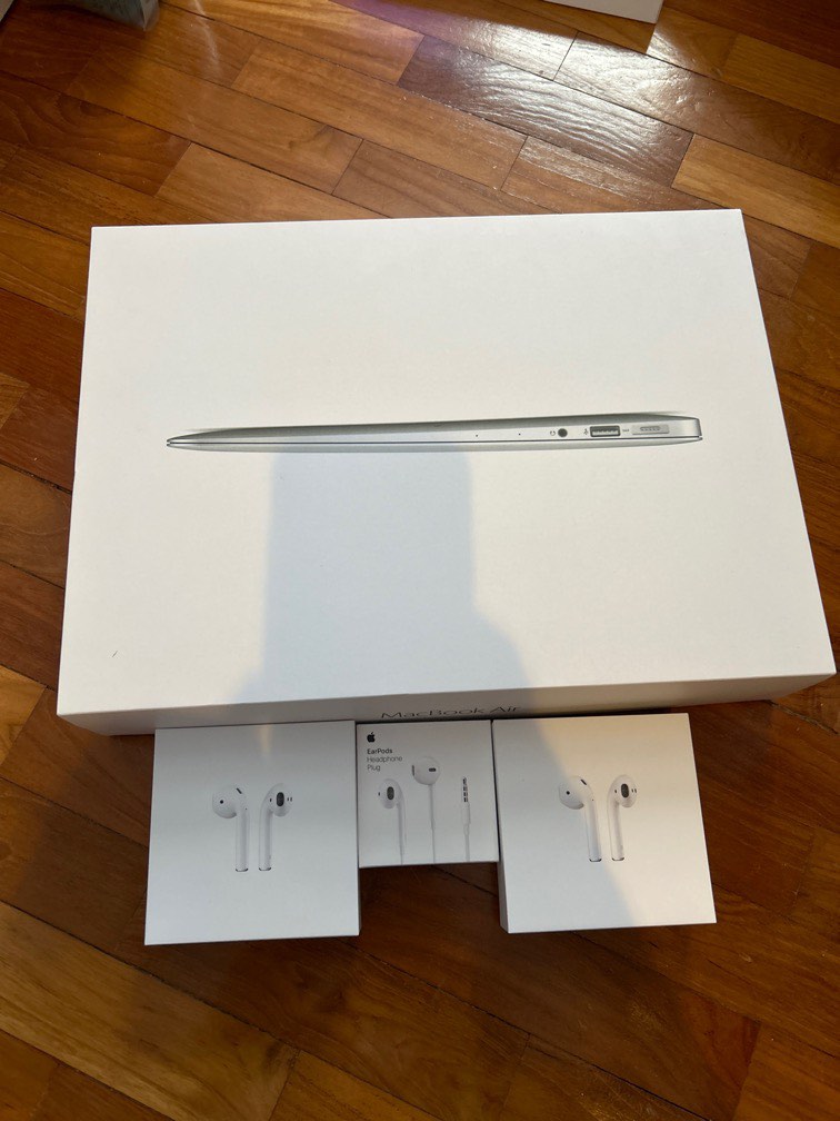 MacBook Air Apple boxes, Computers & Tech, Laptops & Notebooks on Carousell