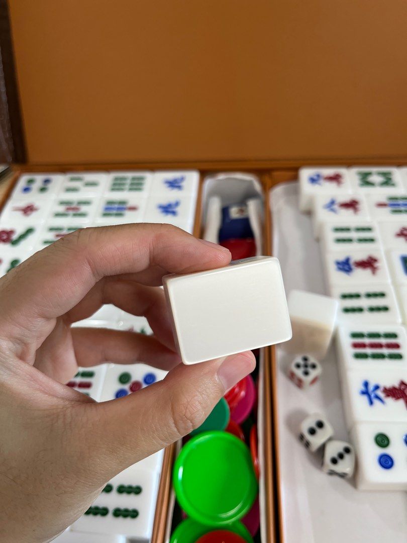Mahjong tile set - pearl colour, Everything Else on Carousell