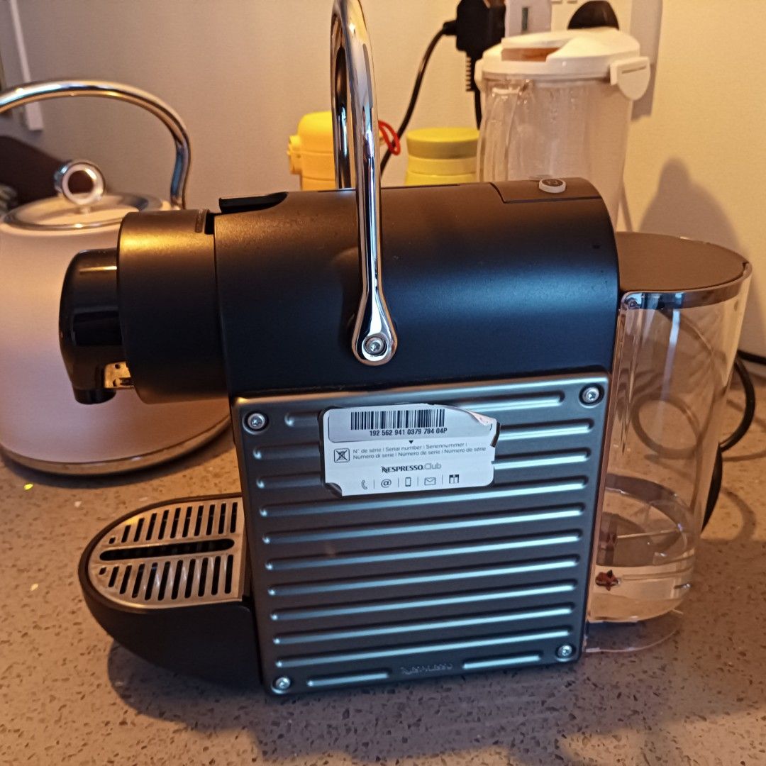 Nespresso Pixie Machine, TV & Home Appliances, Kitchen Appliances ...