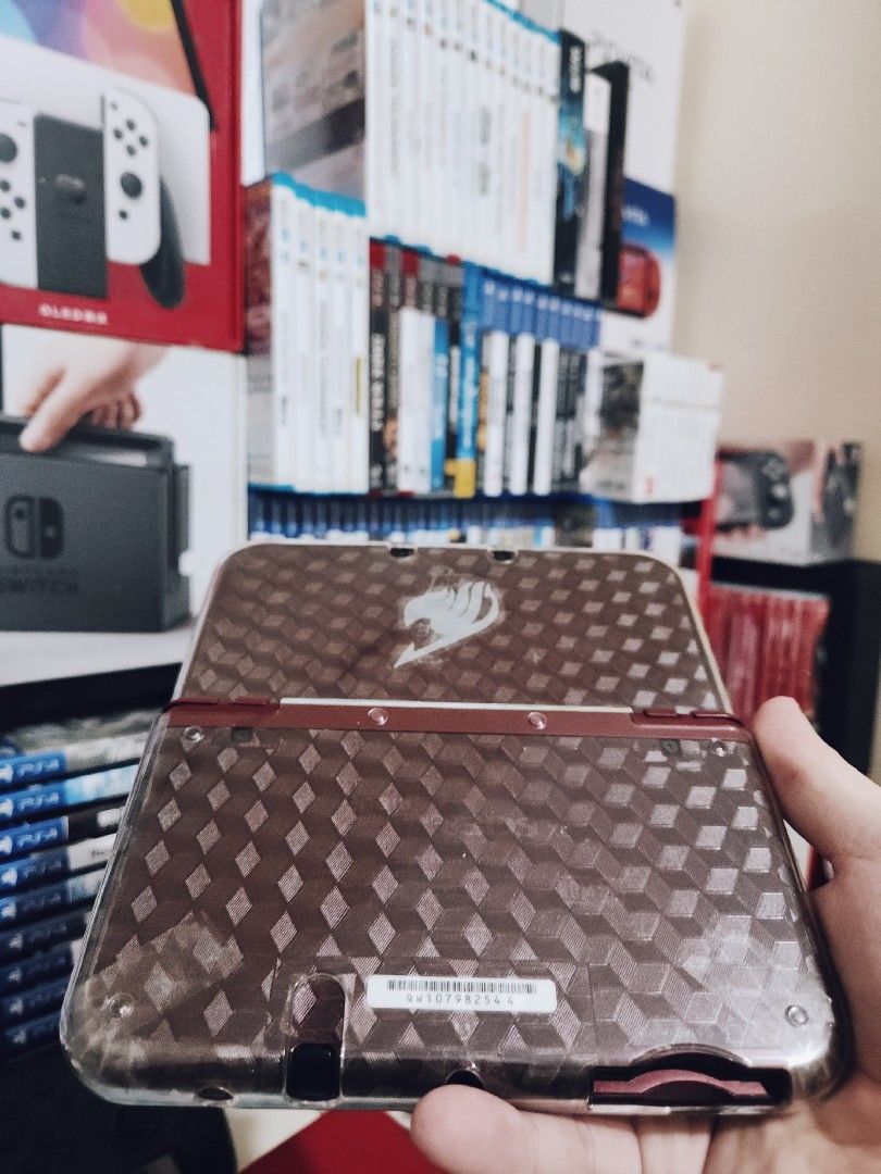 New Nintendo 3DS XL (Red), Video Gaming, Video Game Consoles, Nintendo ...