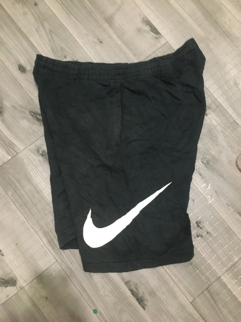 Nike side swoosh, Men's Fashion, Bottoms, Shorts on Carousell
