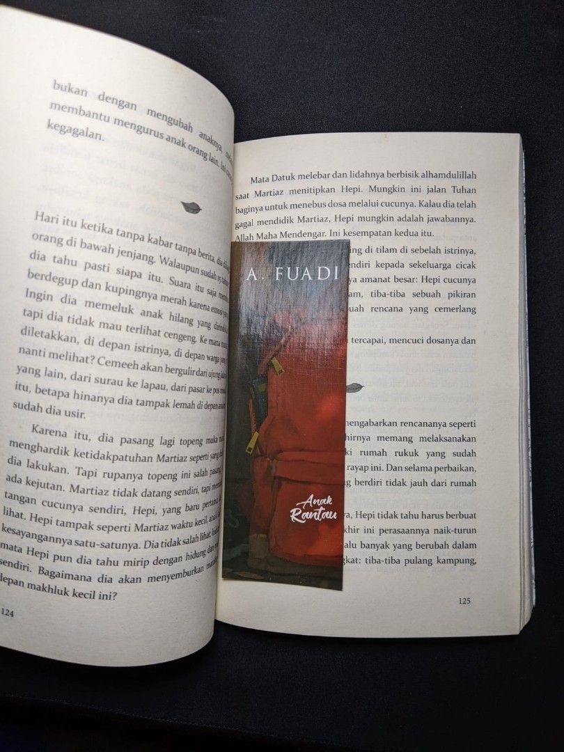 Novel ANAK RANTAU karya A. Fuadi, Buku & Alat Tulis, Buku di Carousell