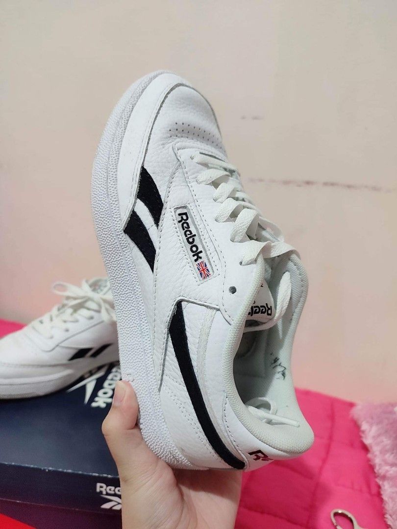 Original Reebok Shoes, Men's Fashion, Footwear, Sneakers on Carousell